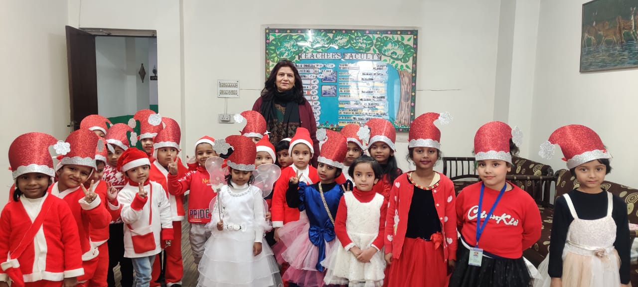Vidya Niketan Public School Nanak Pura | New Delhi - VNPS